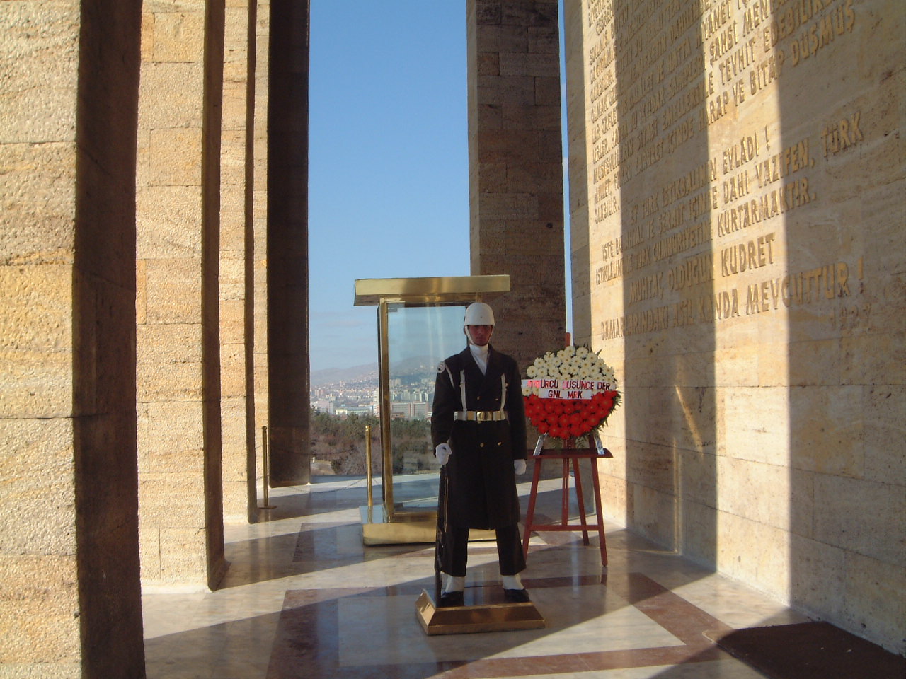 Turkey's army backs US use of bases