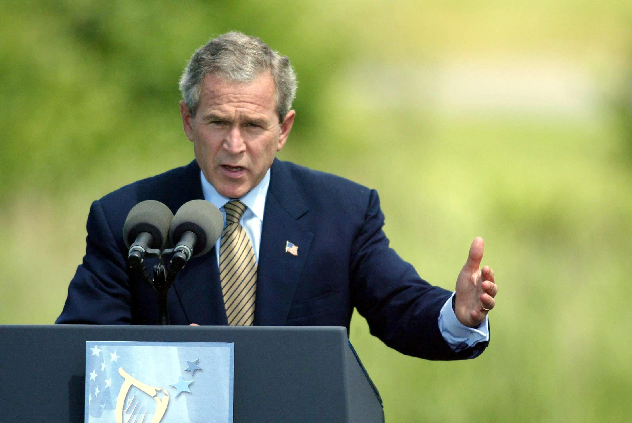 Bush mounts charm offensive on last EU tour
